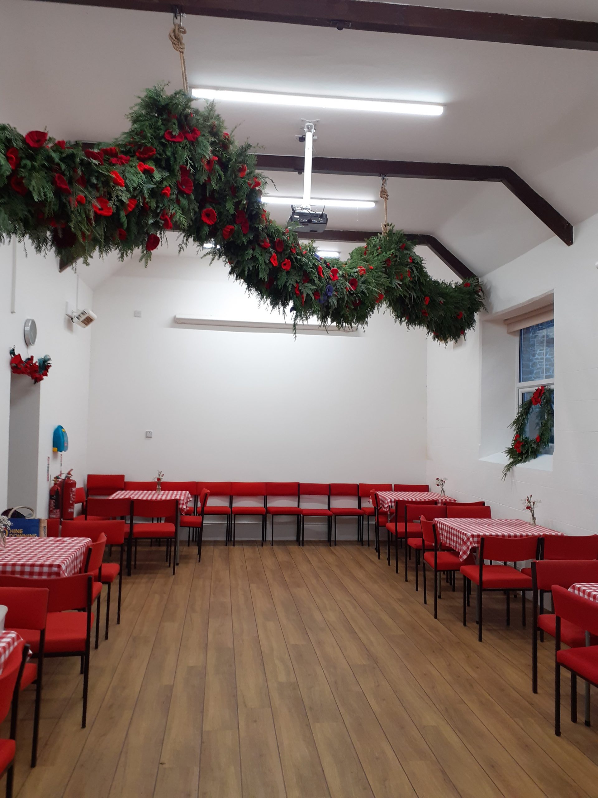 The Poppy Garland of all Poppy Garlands! - Broadwoodwidger Parish Website